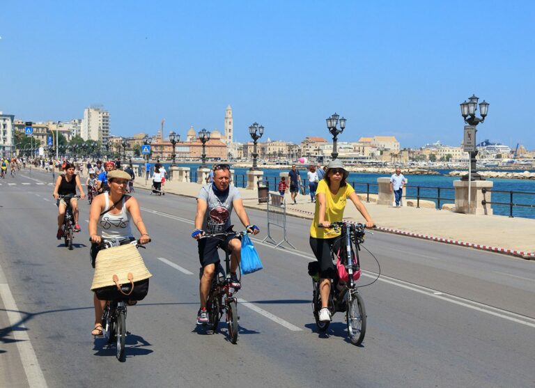 Pin Bike ti paga per pedalare